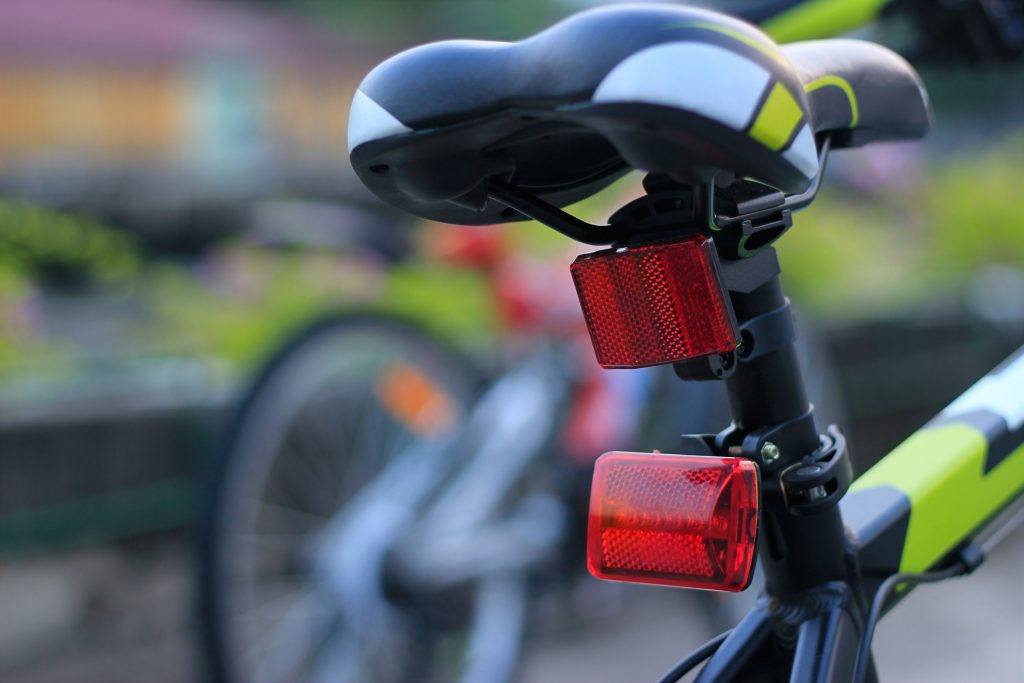 A guide to buying bike lights | Smarter Travel Ltd